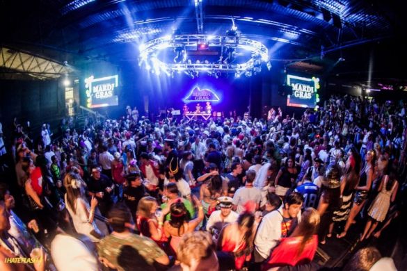 Festas agitam o Morro da Urca durante o carnaval - Carnaval 2022 ...